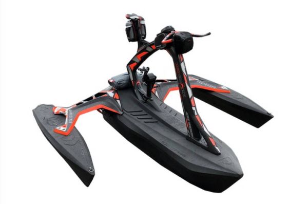 Red Shark Pedal-powered Trimaran - WordlessTech