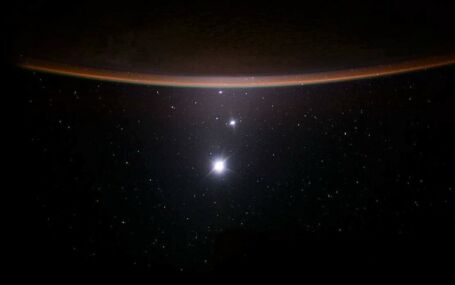 Venus, Jupiter, Moon Shine From Space Station - WordlessTech