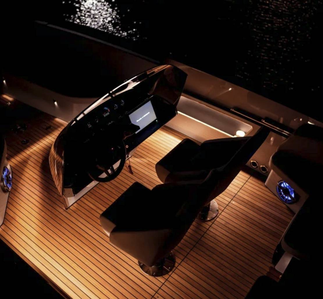 Frauscher X Porsche EFantom Electric Speedboat - WordlessTech