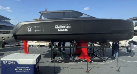 Hydrogen-Powered Hydrofoil Will Support Racers In The America’s Cup ...