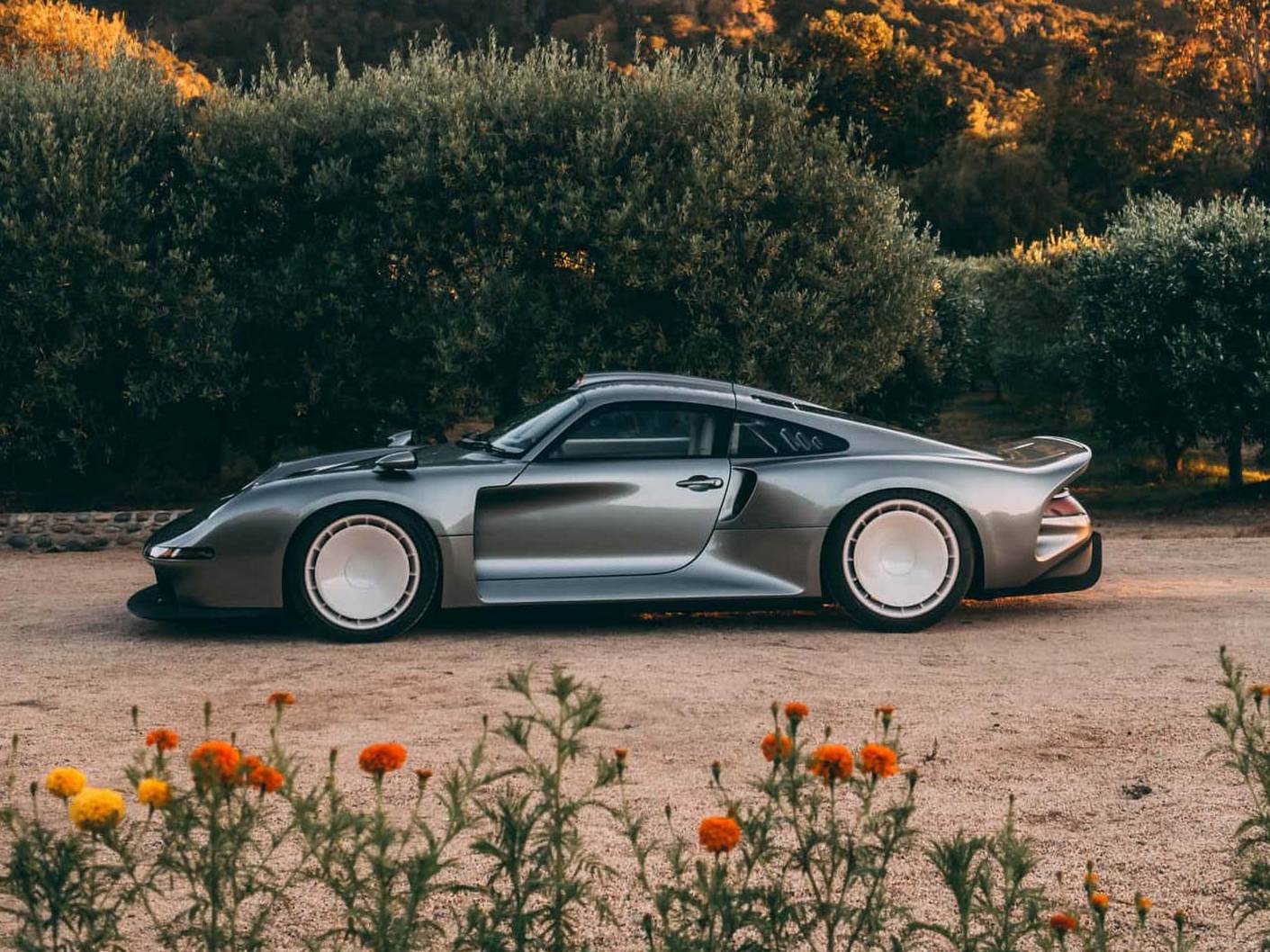 Tuthill Porsche GT ONE - WordlessTech