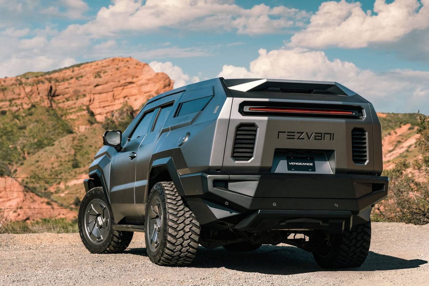 Rezvani Vengeance Executive SUV - WordlessTech