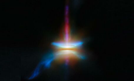 A Stunning Dusty And Active Disc From Webb Space Telescope - WordlessTech