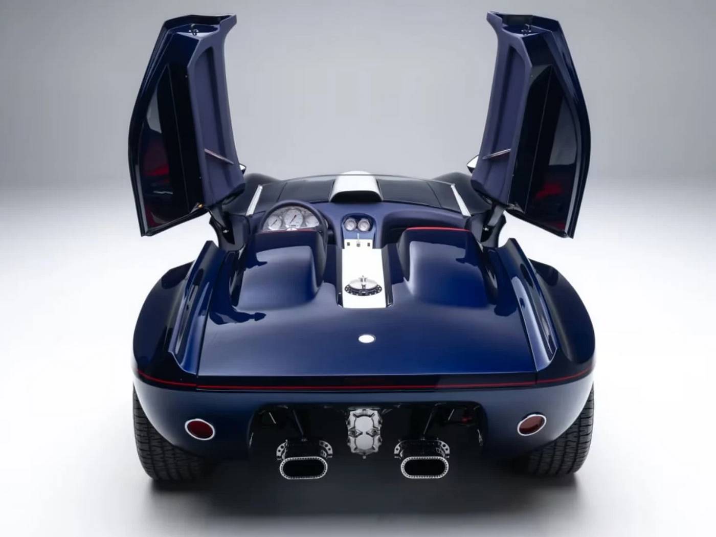 1962 Excalibur RS Roadster - WordlessTech