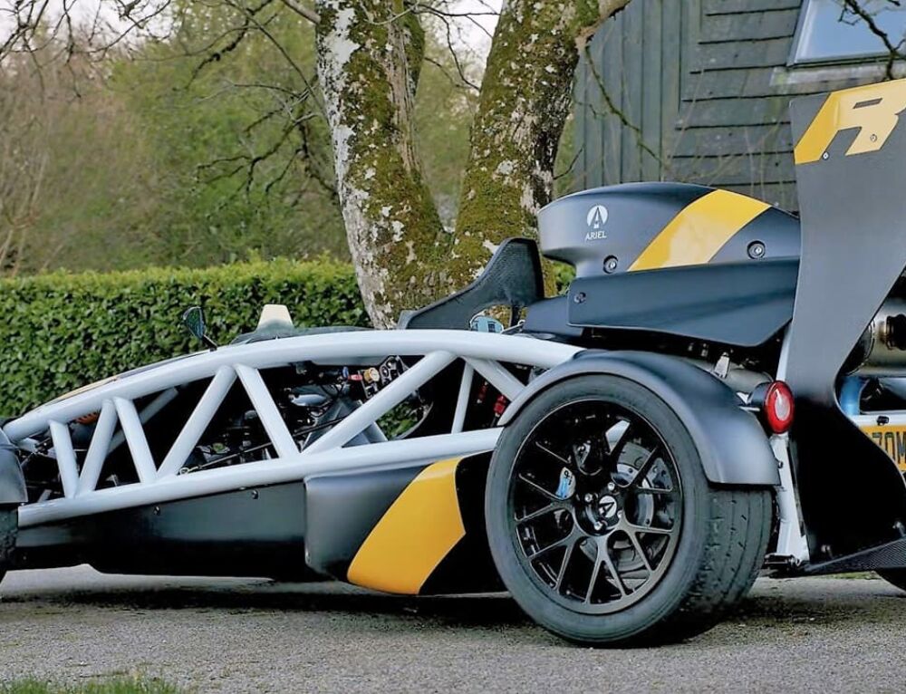 Wau Cyber Electric Bike | WordlessTech