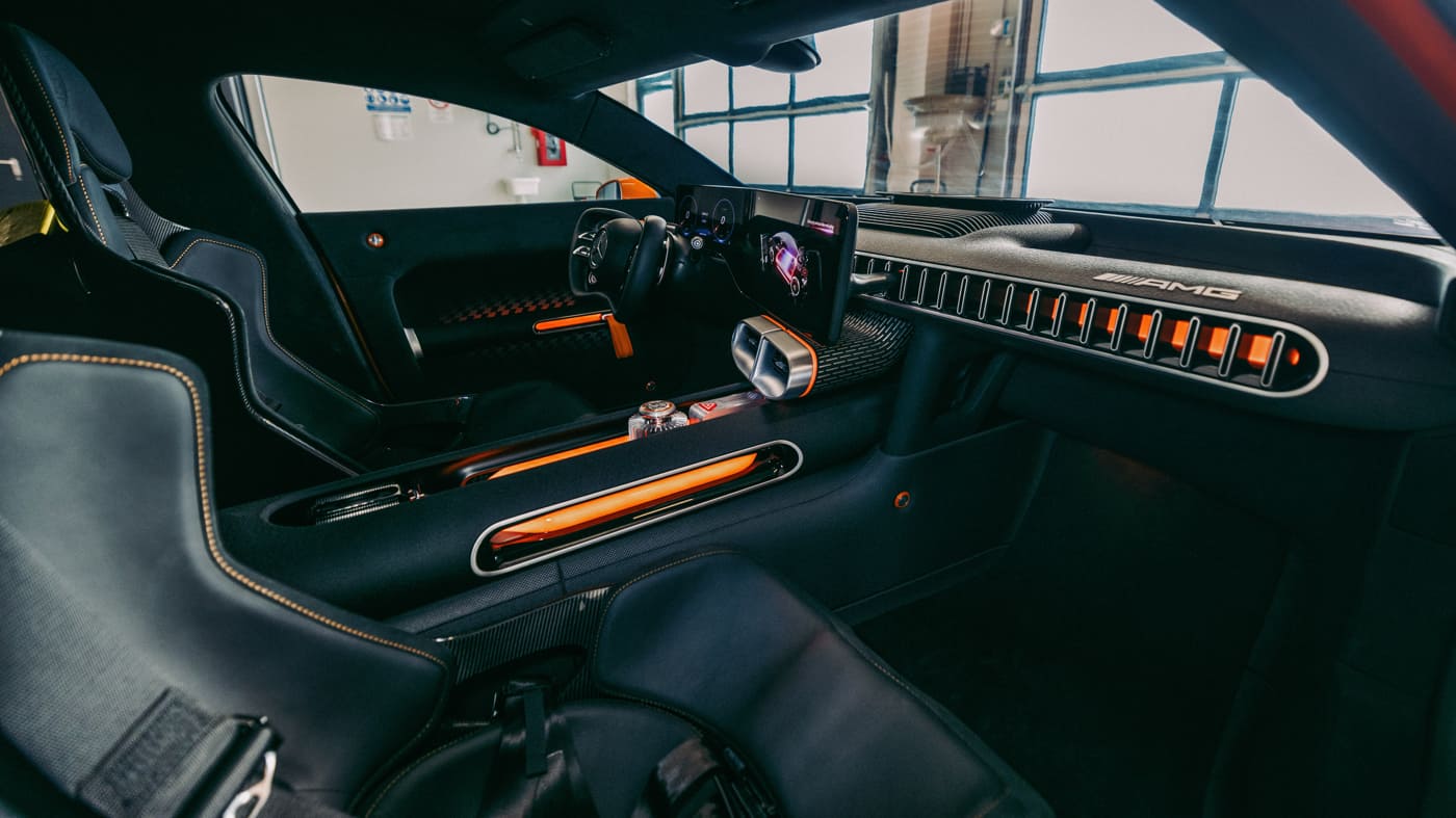 Mercedes Concept AMG GT XX Went 3,400 Miles In 24 Hours - WordlessTech