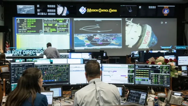 Artemis II Mission Overview - WordlessTech